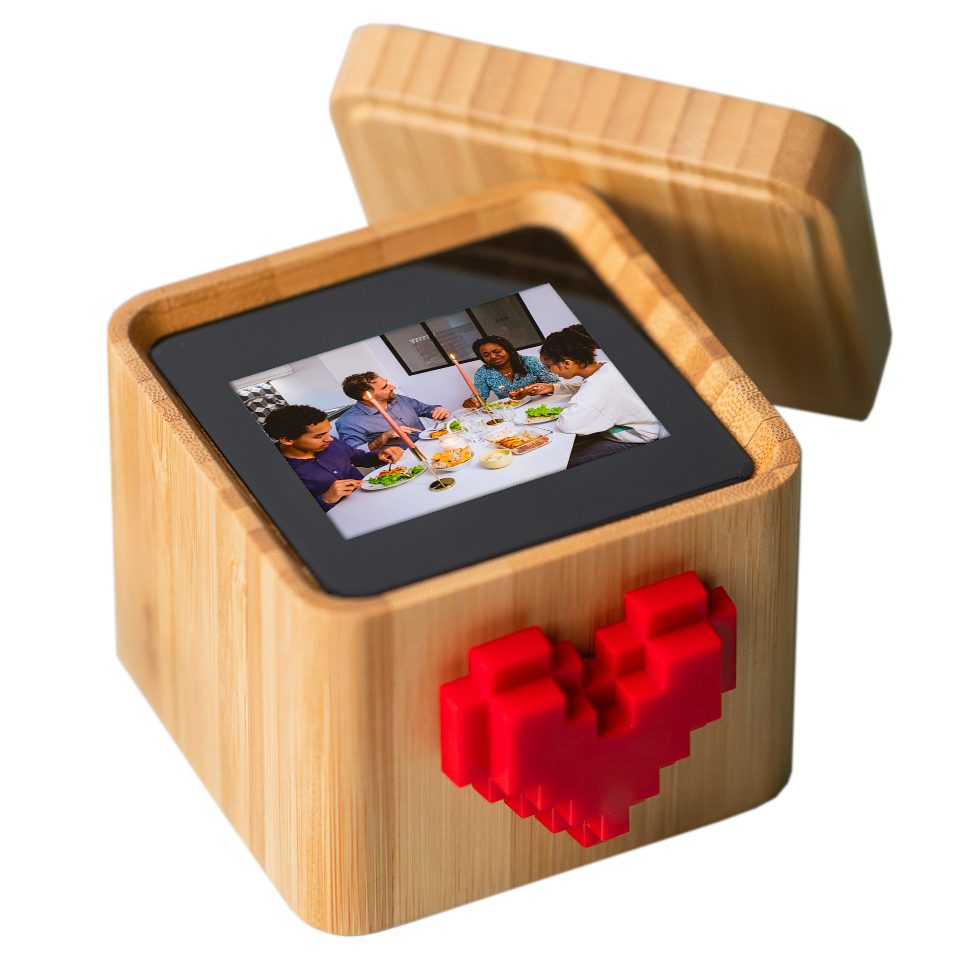 Alo Photo Messenger – Love.com